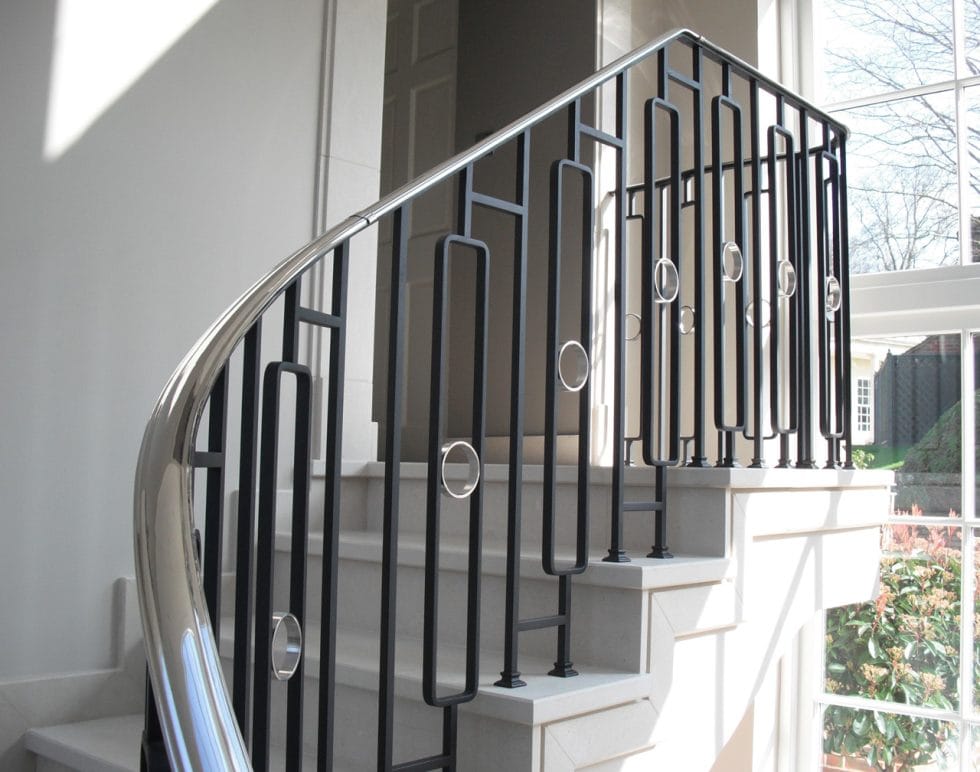 Art Deco Design Balustrade with Stainless Steel Handrail and matching ...